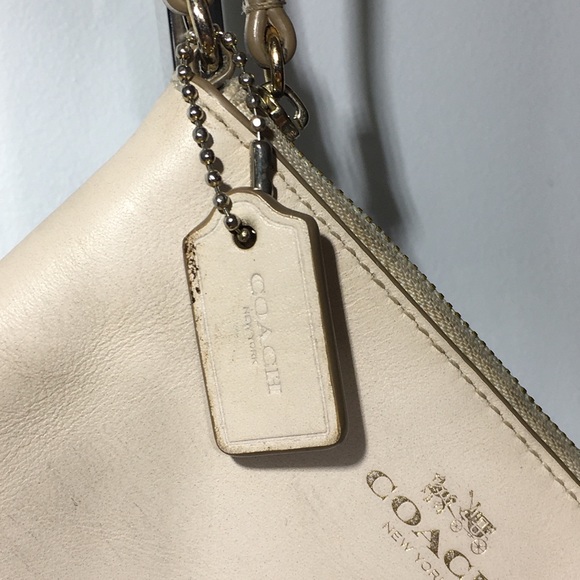 Coach | Bags | Coach Wristlet Cream | Poshmark